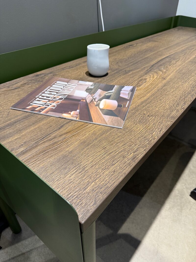 OE1 Communal Table – Interstudio